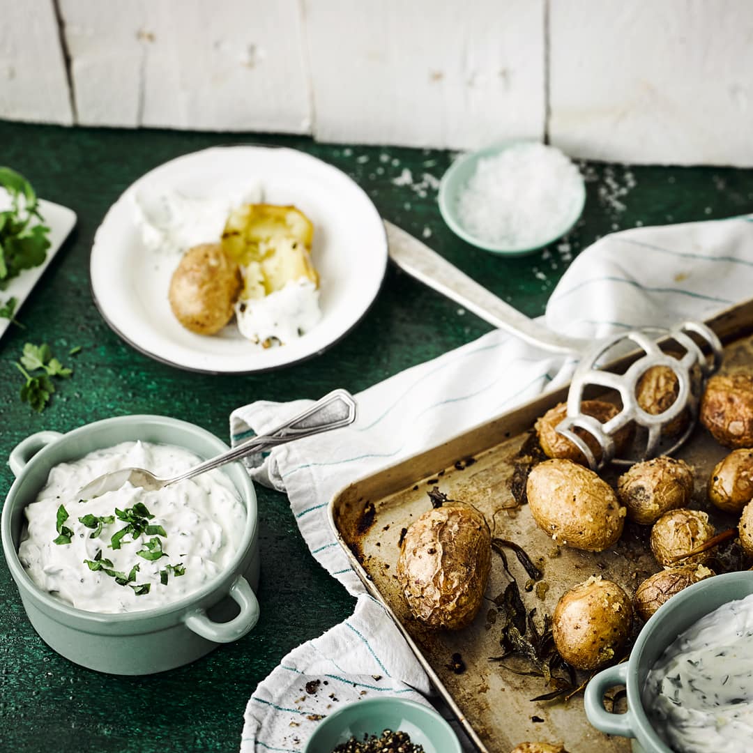 Kräuterquark-Rezepte – für warme und kalte Gerichte | EDEKA