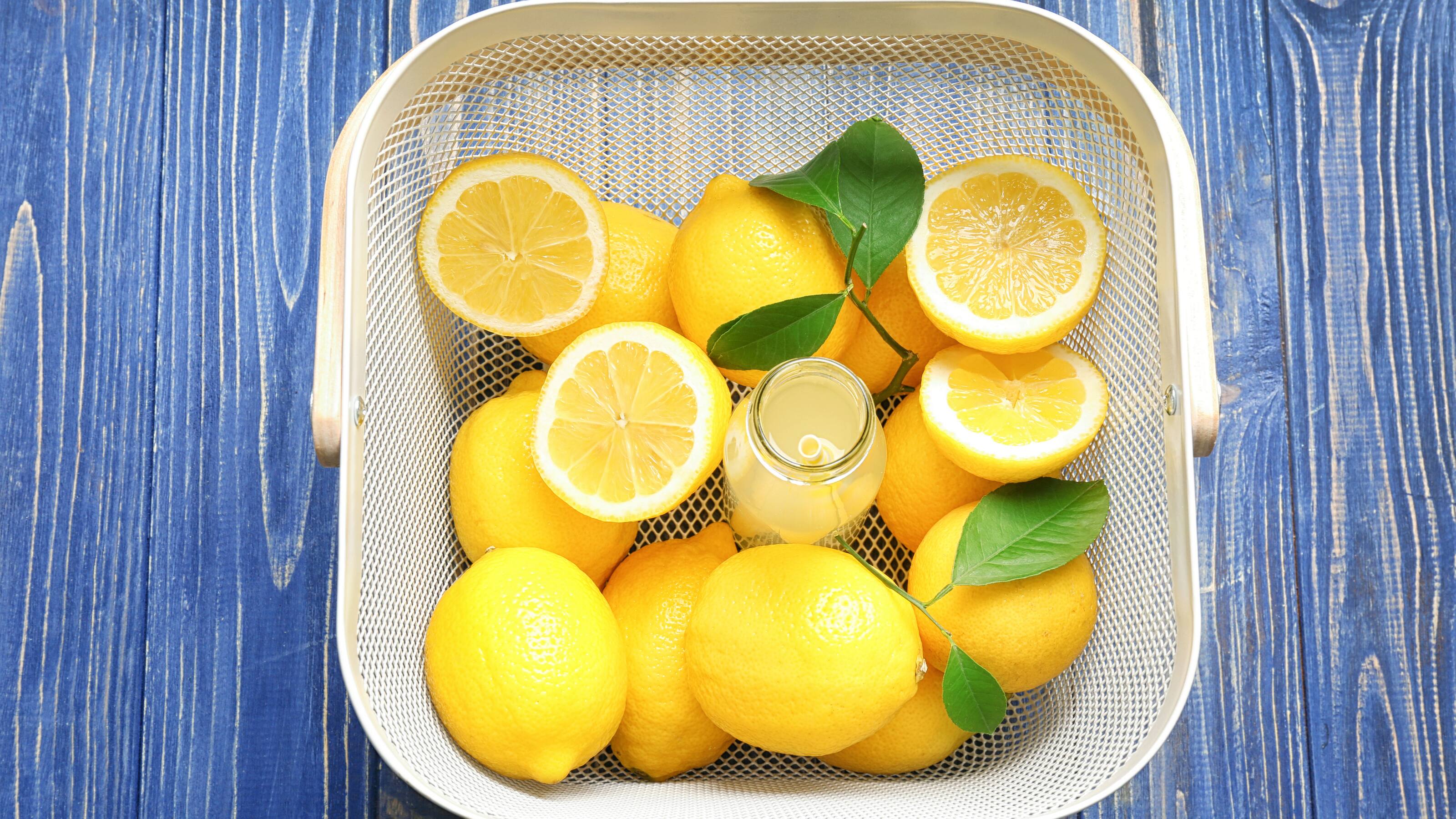 Zitronensaft: erfrischend und gesund | EDEKA