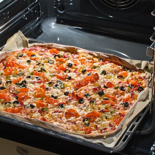 Pizza selber machen: Zubereitungstipps | EDEKA