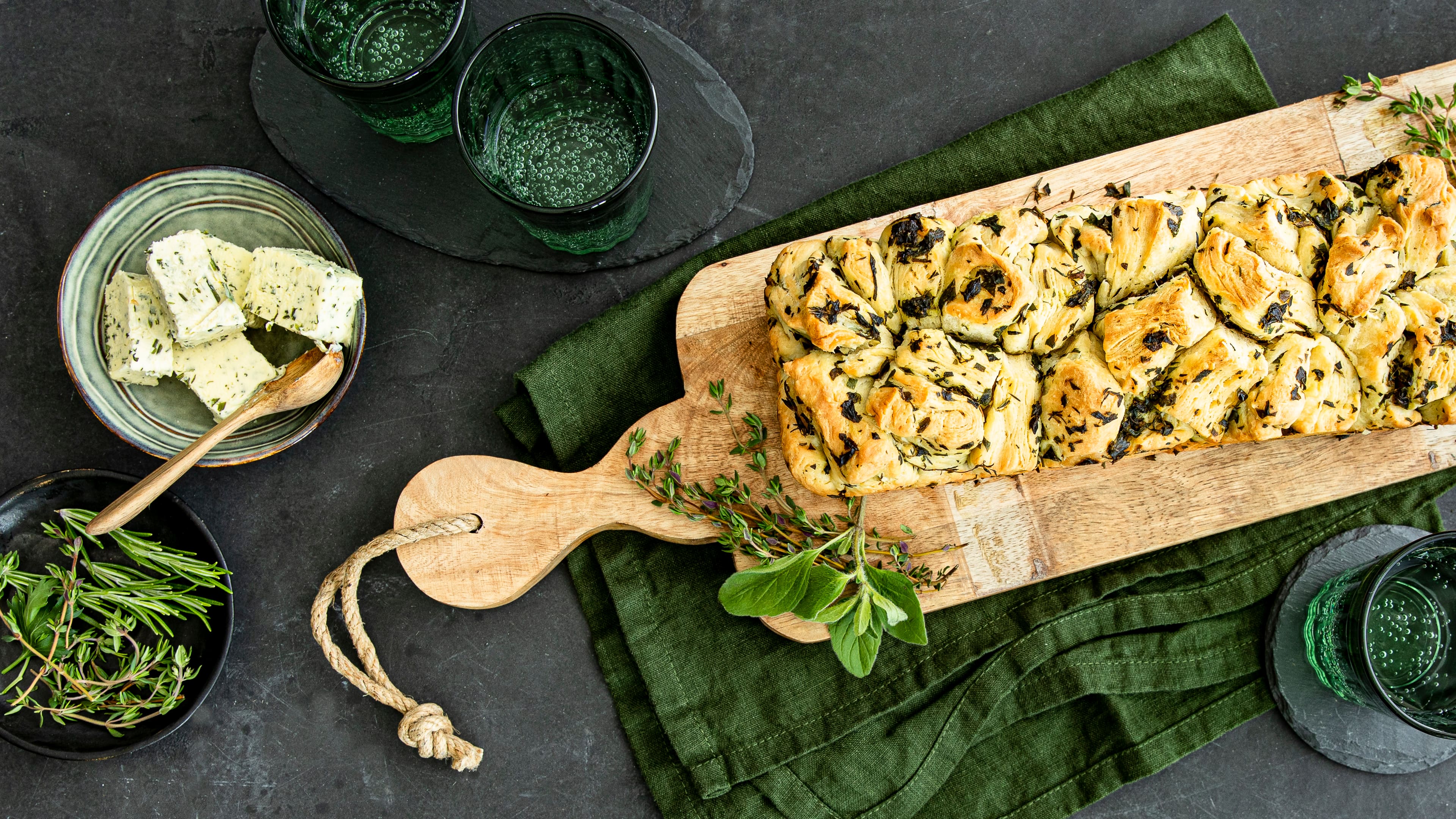 Kräuter-Rezepte: fein und gesund würzen | EDEKA